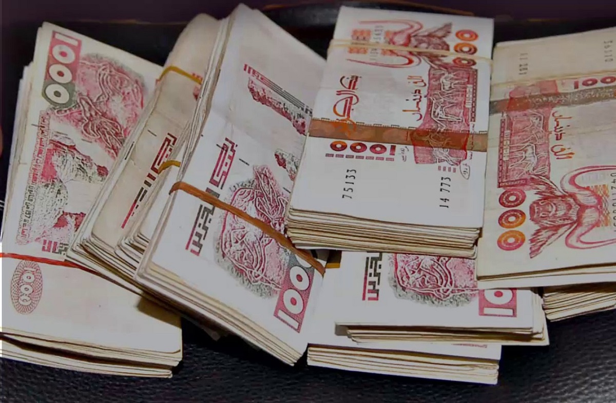 Cotations Dinar Alg rien Nouveau Record Pour Le Dollar L euro Recule cotations-dinar-alg-rien-nouveau-record-pour-le-dollar-l-euro-recule